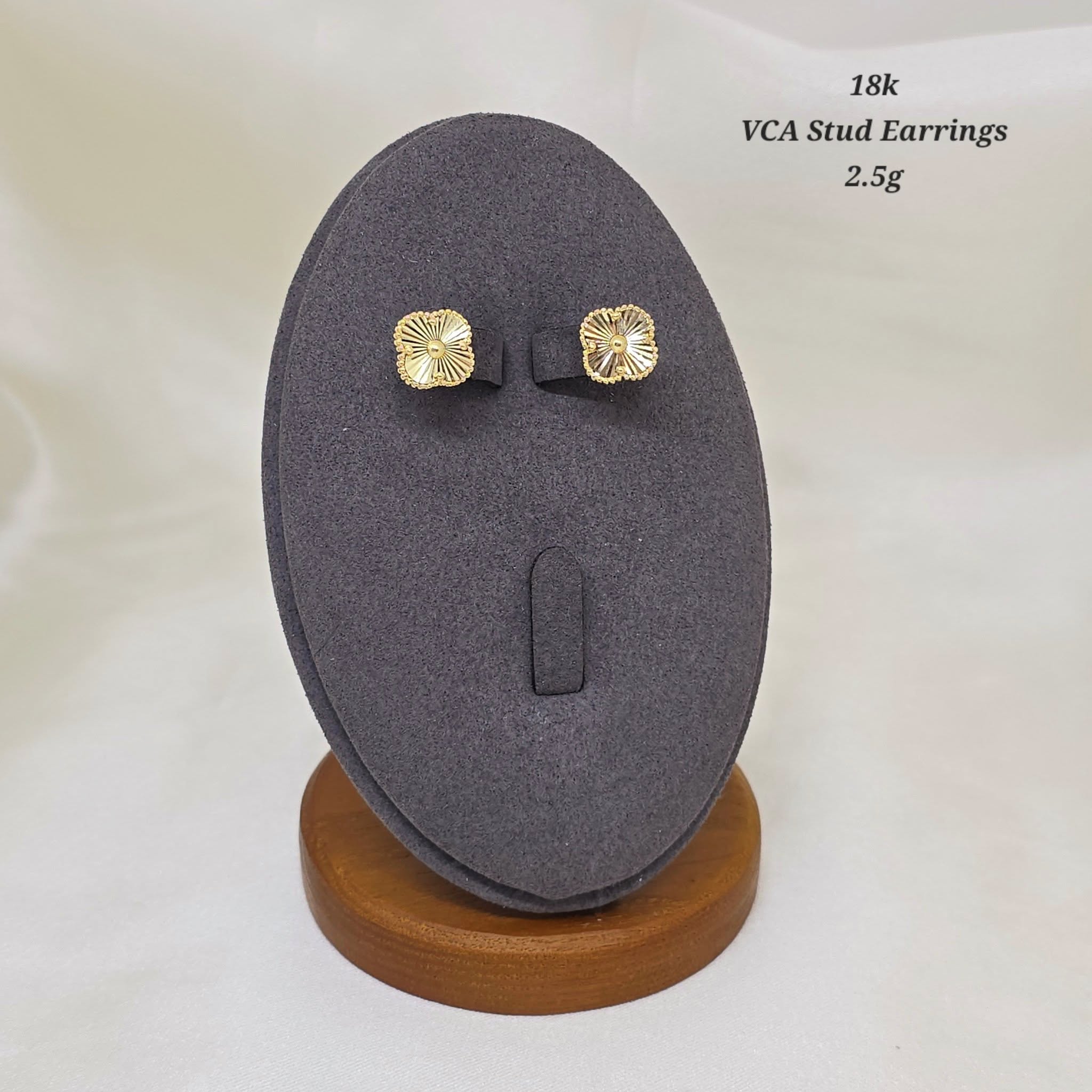 VCA Stud Gold Earrings – Bee Beauty Essentials